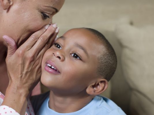 Stop telling your child they're 'amazing'. Instead, say this. | krem.com Stop telling your child they're 'amazing'. Instead, say this. | krem.com